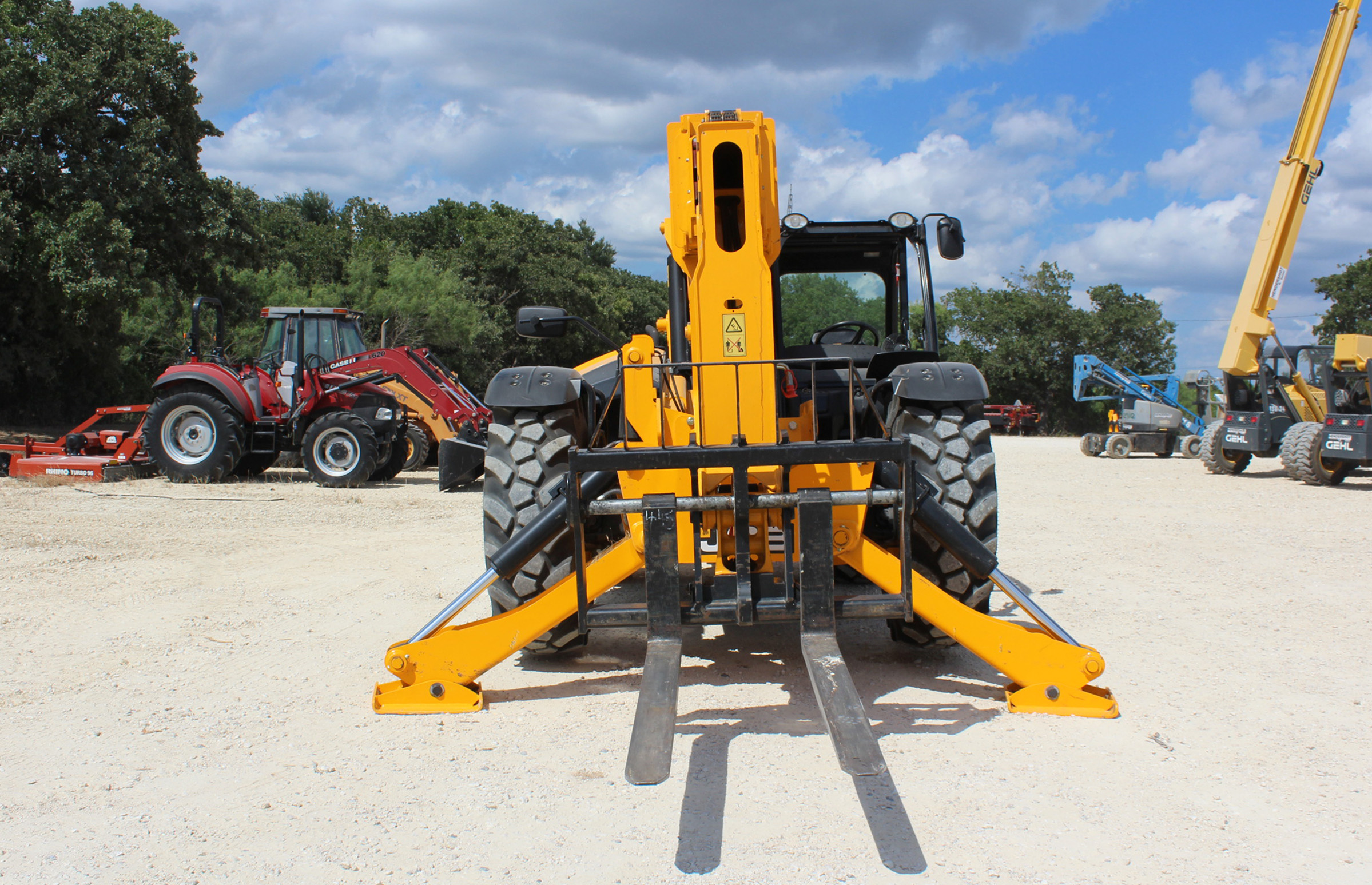 JCB 510-56 Telehandler - Equipment Listings - Hendershot Equipment
