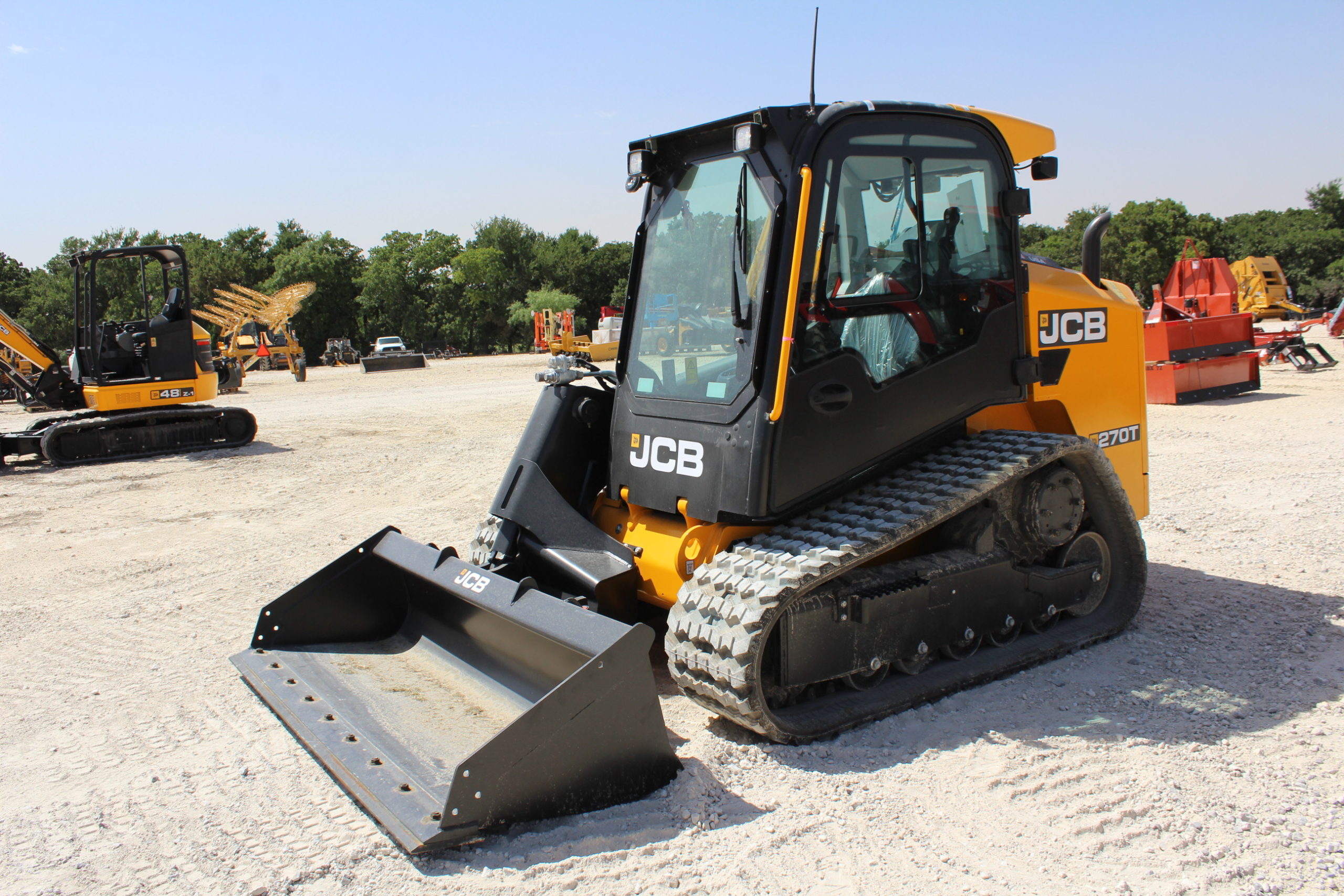 JCB 270T Compact Track Loader - Equipment Listings - Hendershot Equipment