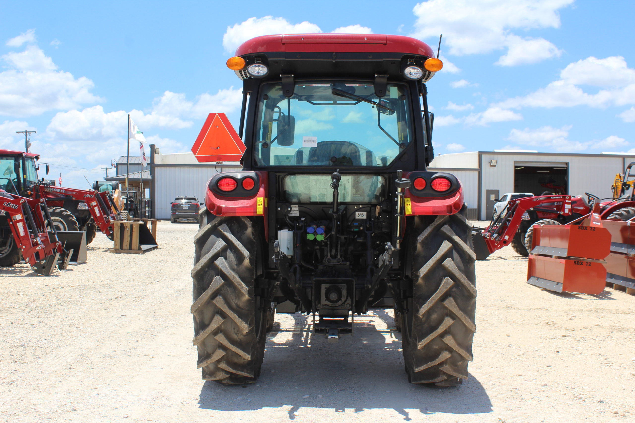 CASE IH Farmall 55A Tractor - Equipment Listings - Hendershot Equipment