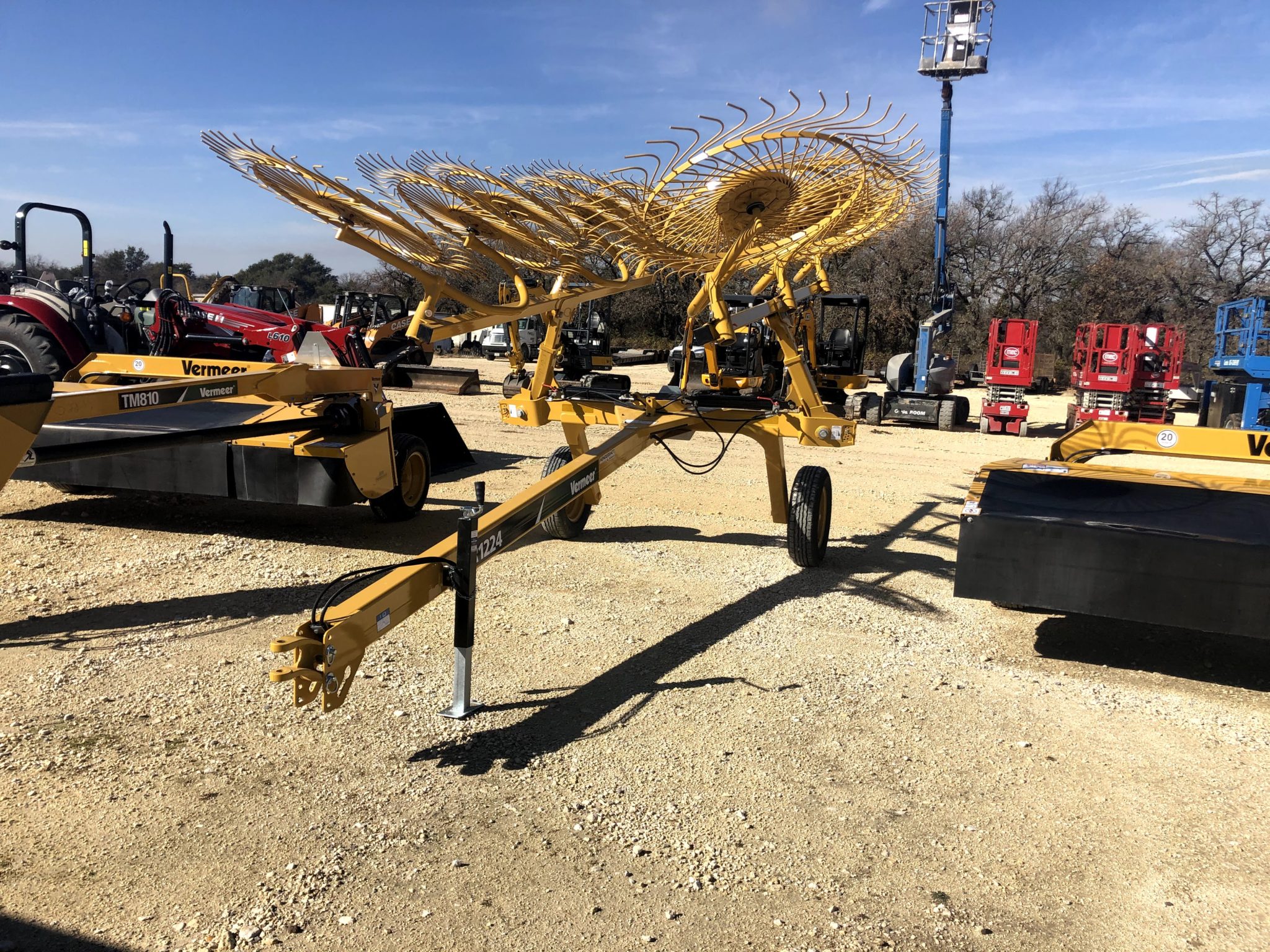 Vermeer VR1224 Wheel Rake - Equipment Listings - Hendershot Equipment